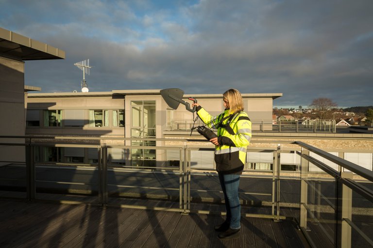 Ser du en Nkom-bil og lurer på hva den gjør? - Nkom
